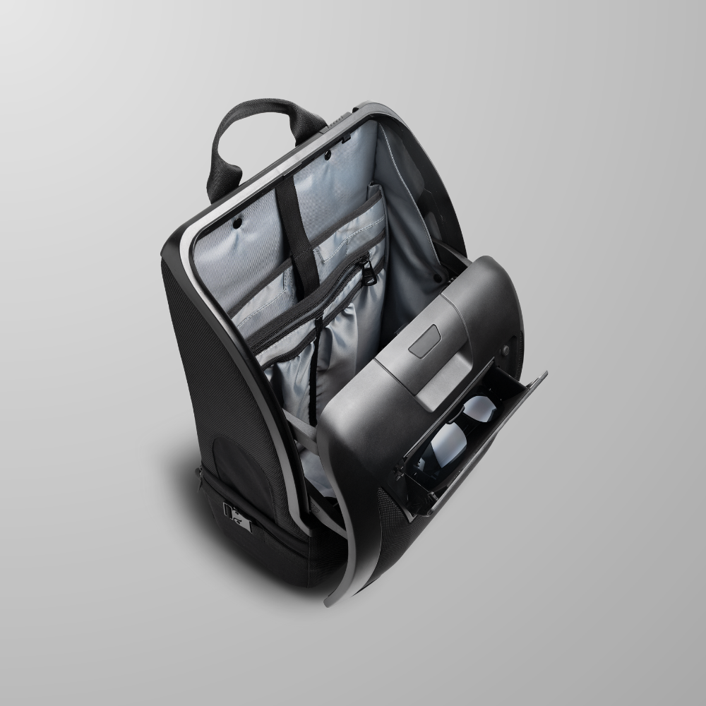 WATSON - Backpacks that stand up to the future of work