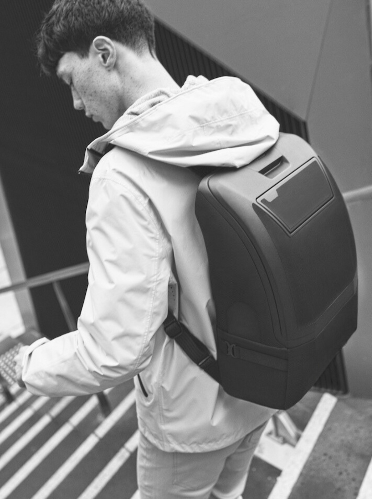 WATSON - Backpacks that stand up to the future of work